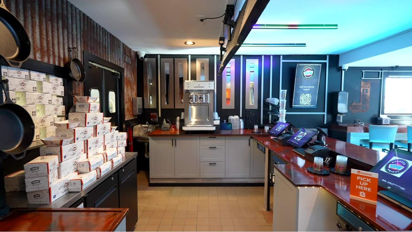 EBW Burgers and Wings – Long Island's Best Burgers and Crispy Wings